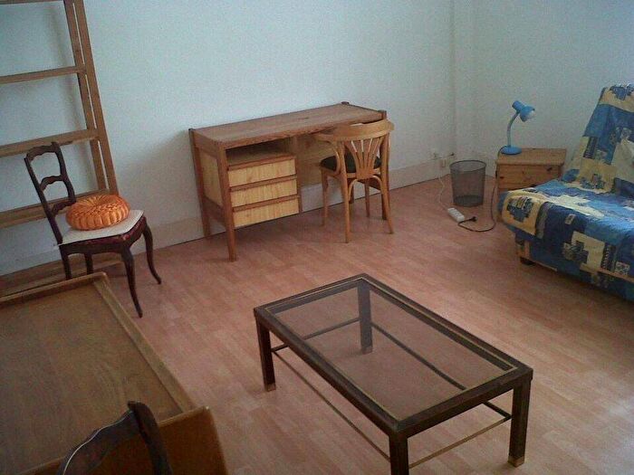 Saint Maurice, Amiens : Appartement 1 pièce à louer