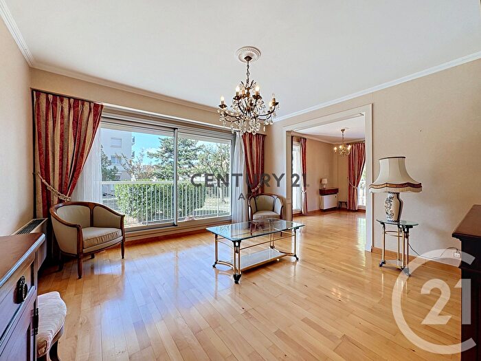 Appartement 4 pièces à Maisons-Alfort, Charentonneau, à vendre