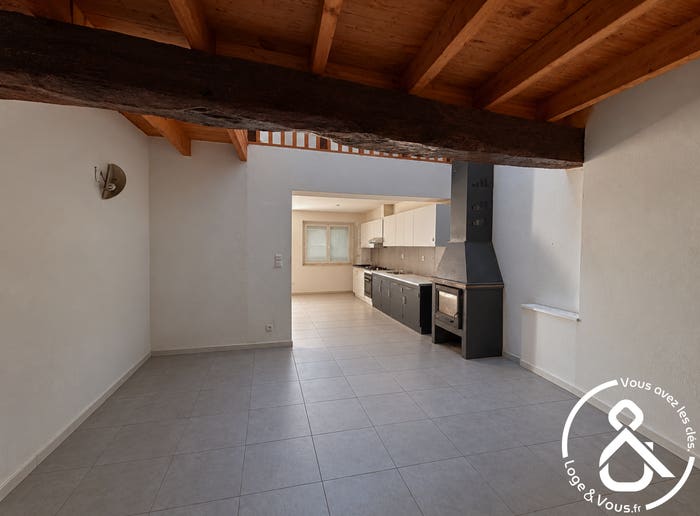 Maison 3 pièces à vendre à Saïx