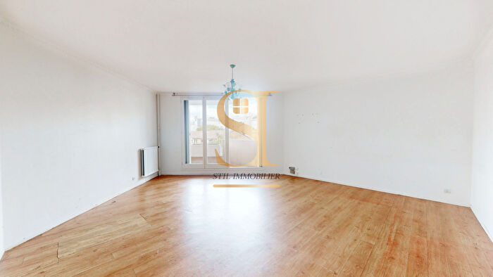 Appartement à vendre - Évry, Les Epinettes - 4 pièces - 3 chambres