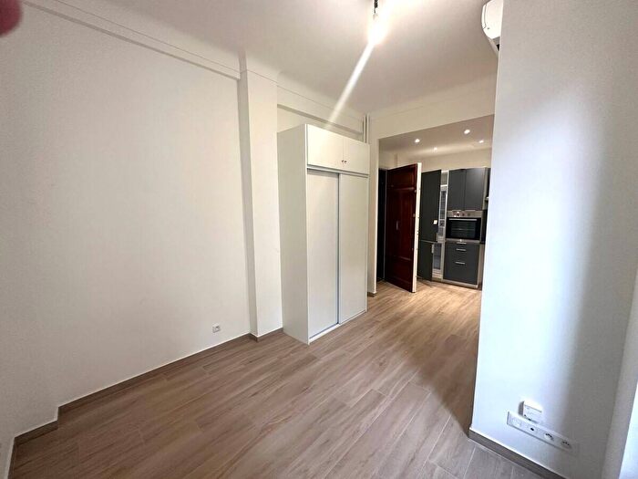 Nice : Appartement 1 pièce à louer