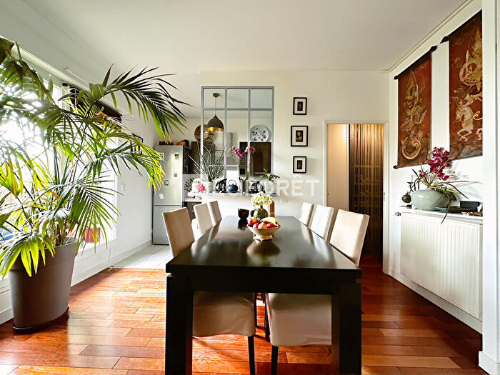 Issy-les-Moulineaux, Centre-ville, Corentin Celton, Les Varennes : Appartement 3 pièces à vendre