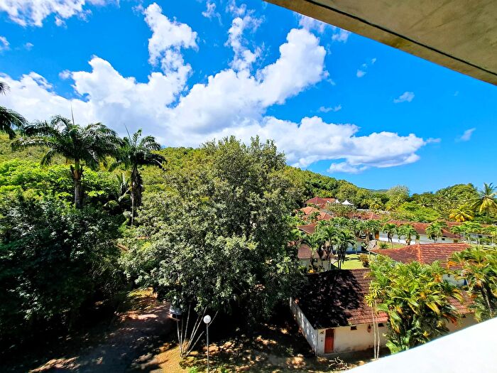 Les Trois-Îlets - Appartement 4 pièces à vendre