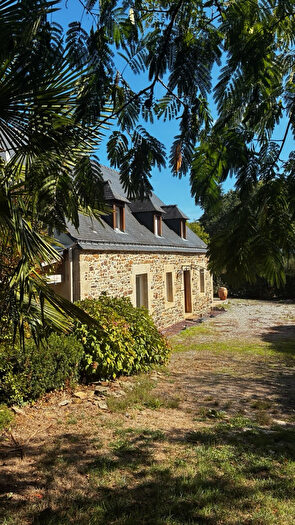Saint-Gonnery : Maison 6 pièces à vendre