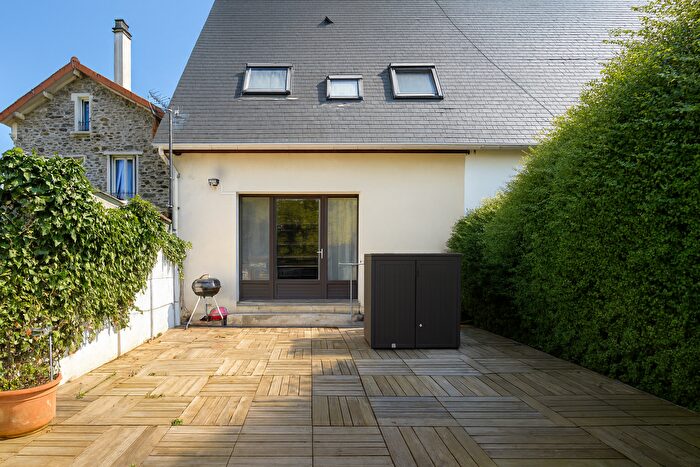Le Perreux-sur-Marne, Centre-ville, Quais d'Argonne : Maison 4 pièces à vendre