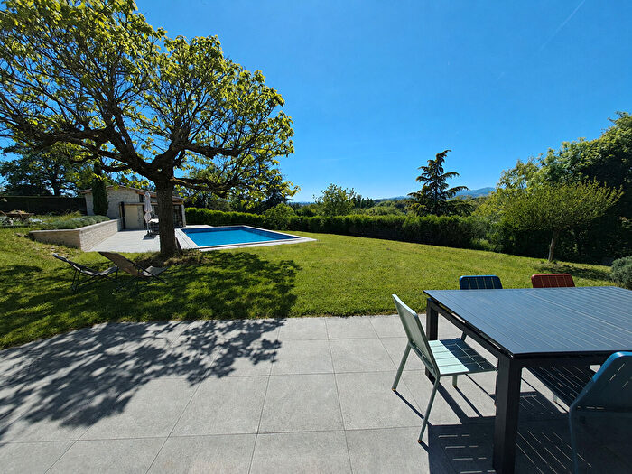 Maison 5 pièces à Orliénas, à louer
