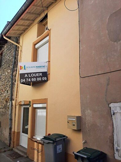 Maison à louer - Centre-Saint Germain-Vareilles, Ambérieu-en-Bugey - 2 pièces - 1 chambre