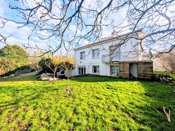 Maison à vendre - Venansault - 6 pièces - 4 chambres