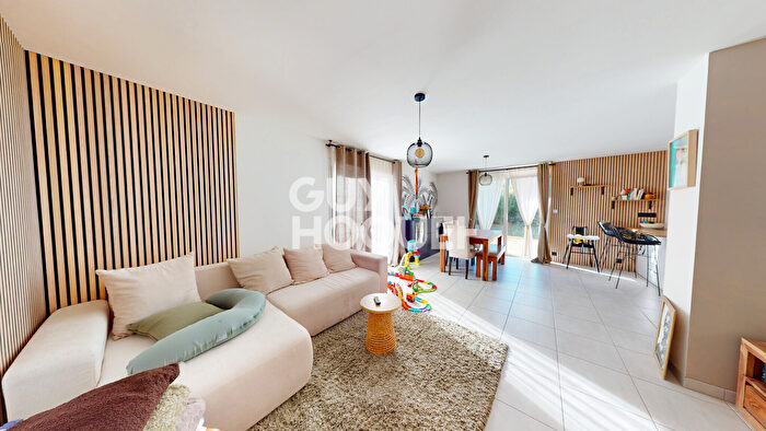 Maisdon-sur-Sèvre : Maison 4 pièces à vendre