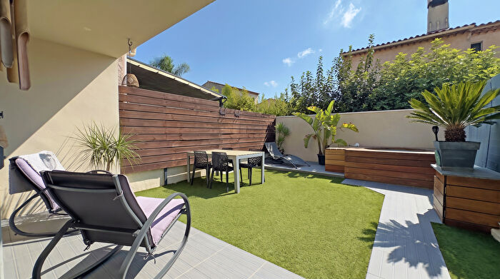Maison 3 pièces à Hyères, Maurels, à vendre