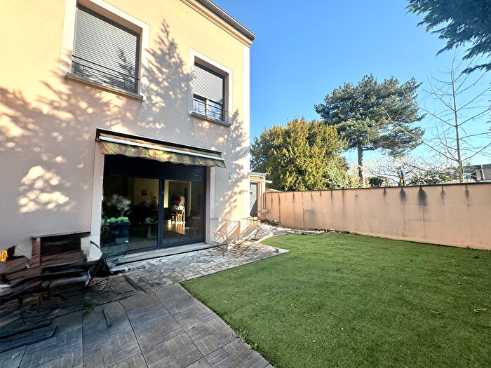 Le Perreux-sur-Marne, Centre-ville, Quais dArgonne : Appartement 2 pièces à vendre