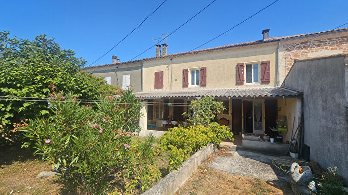 Maison 5 pièces à vendre - Puyrolland