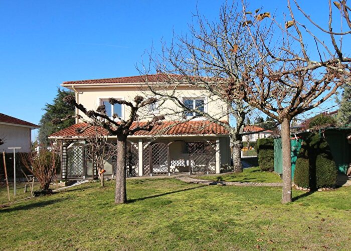 Maison à vendre - La Roche-Chalais - 6 pièces - 4 chambres