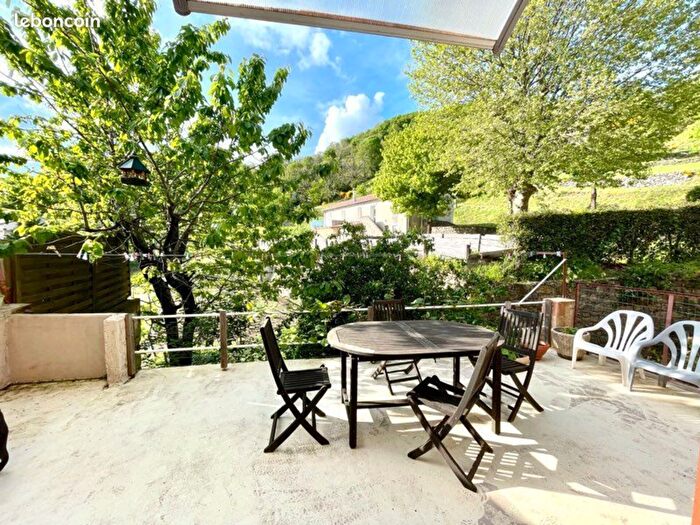 Maison 4 pièces à vendre à Vals-les-Bains