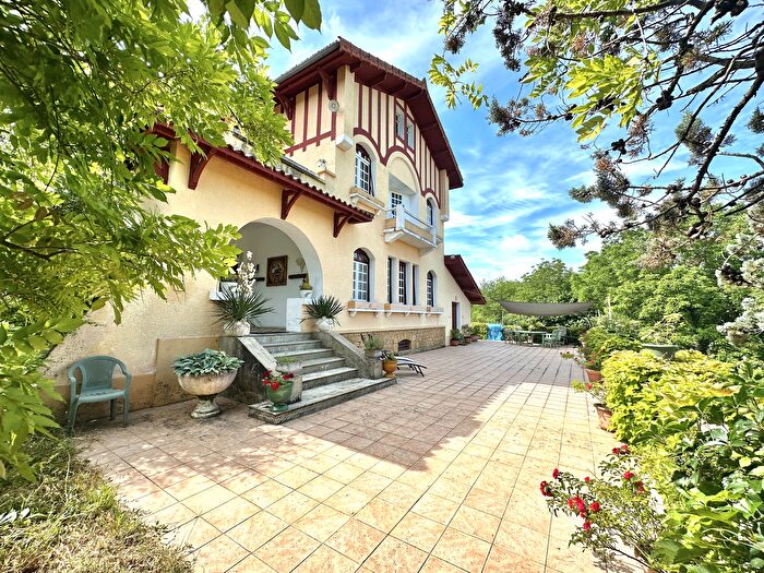 Maison 6 pièces à vendre à Belvès