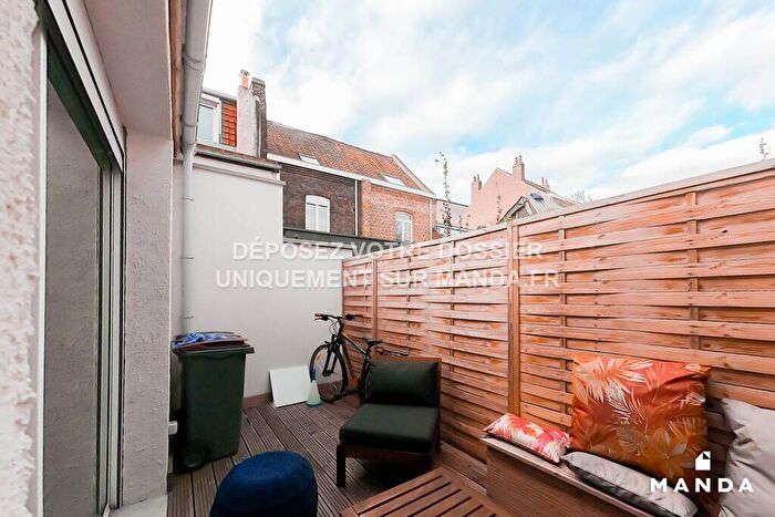 Appartement à louer - Berckem-Kleber-Saint Charles, La Madeleine - 6 pièces - 5 chambres