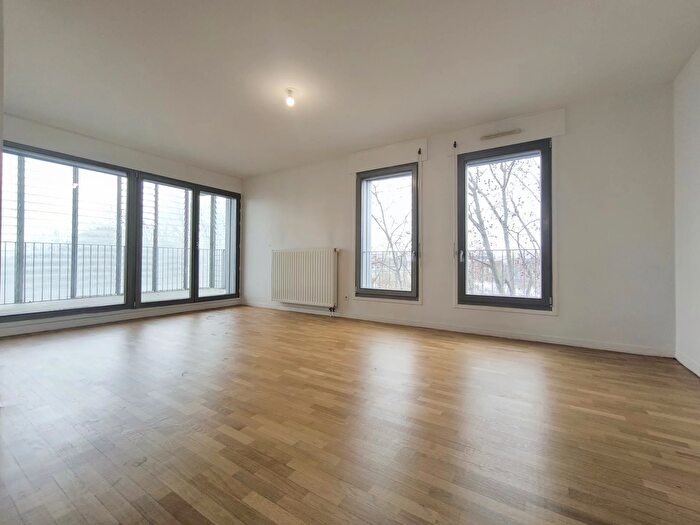 Appartement à vendre - Paris e , Porte de la Villette - 3 pièces - 2 chambres