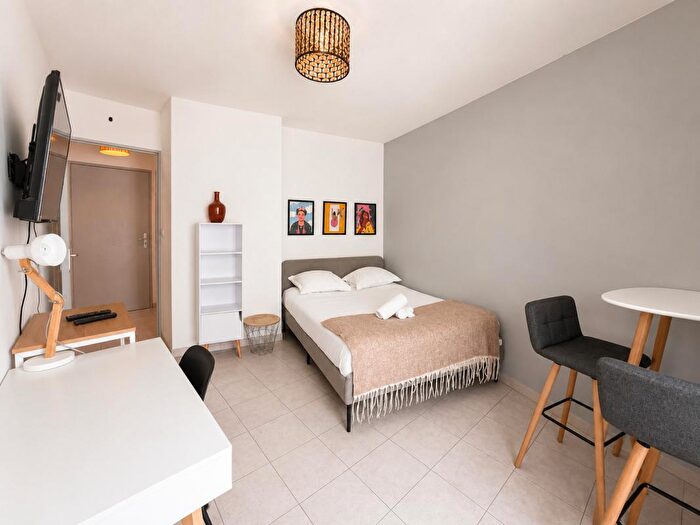 Appartement 1 pièce à vendre à Villeurbanne, Charmettes