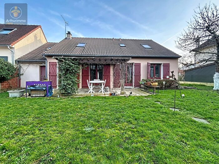 Maison à vendre - Yerres, Taillis, Garenne - 6 pièces - 4 chambres