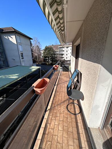 Appartement à louer - Ville-la-Grand - 2 pièces - 1 chambre