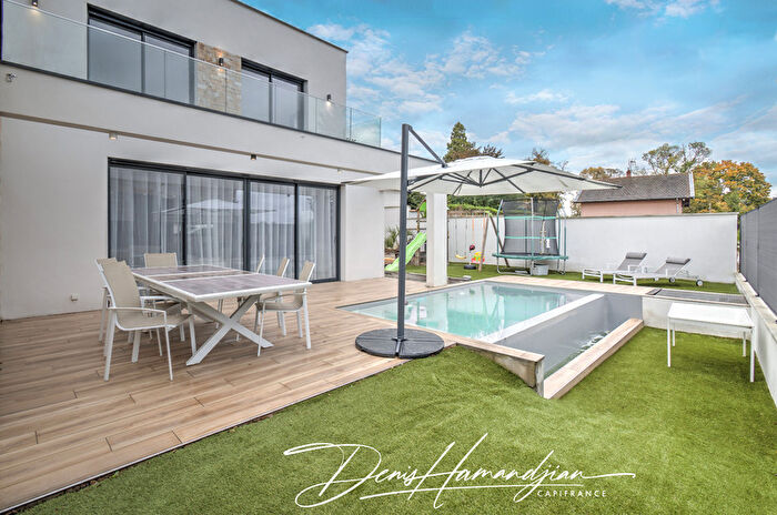 Maison à vendre - Genay - 5 pièces - 4 chambres