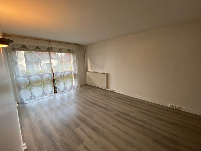 Appartement à louer - Enghien-les-Bains - 2 pièces - 1 chambre