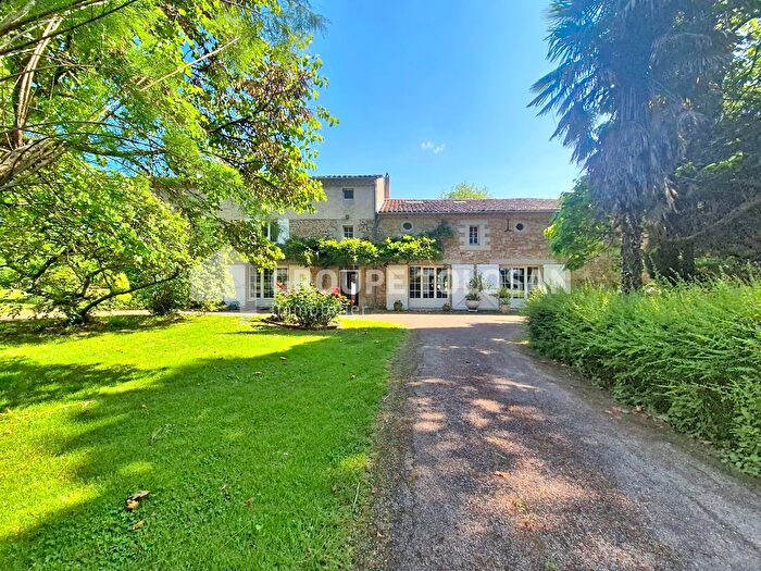 Maison 8 pièces à Revel, à vendre