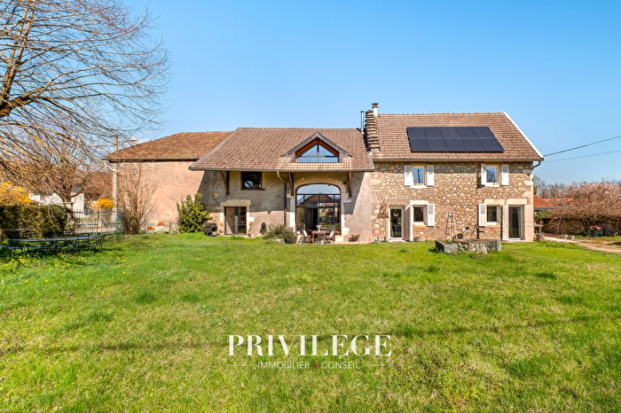 Maison à vendre - Arbignieu - 8 pièces - 5 chambres