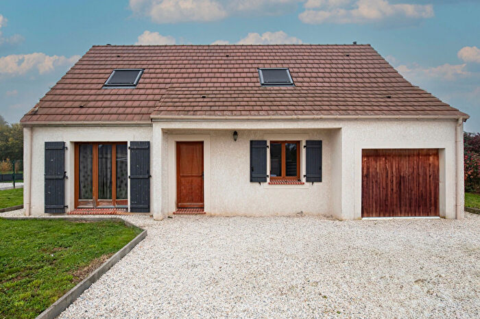 Maison à vendre - Garencières - 6 pièces - 5 chambres