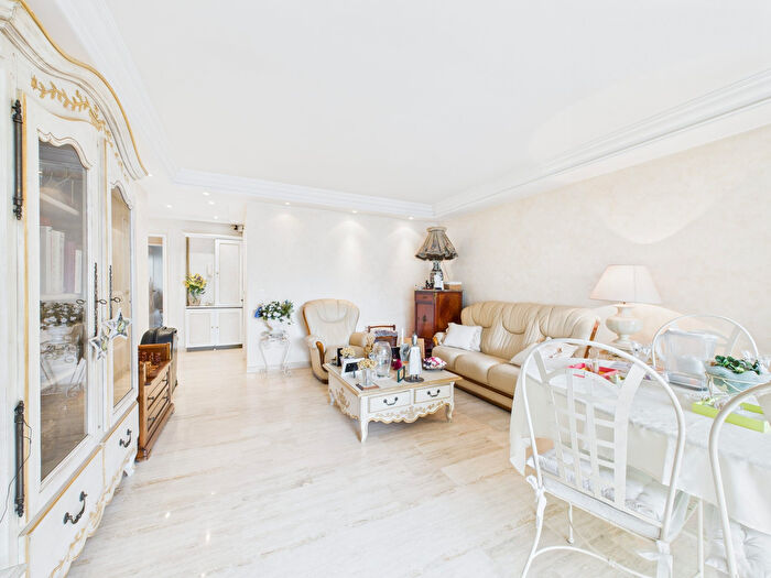 Appartement 5 pièces à Cannes, Pointe Croisette, à vendre