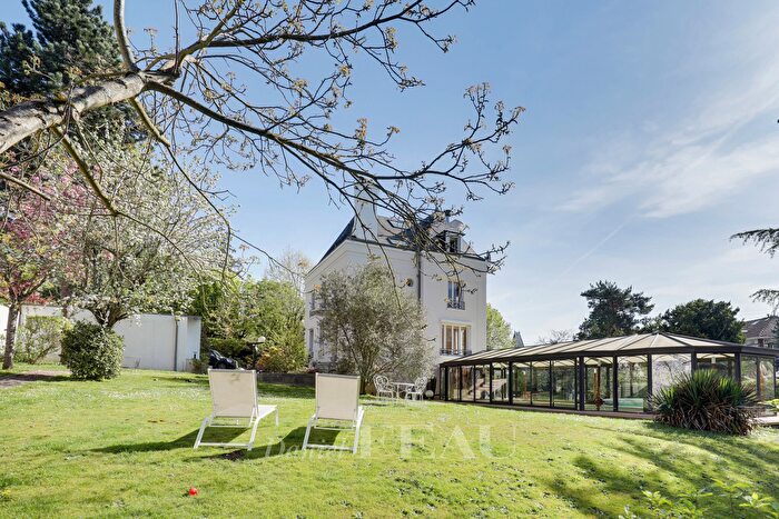 Maison 10 pièces à Garches, Poincaré, Bergson, Brézin, à vendre