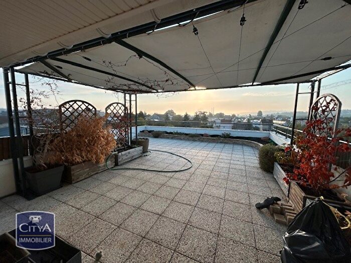 Appartement 4 pièces à Mantes-la-Ville, Louise Michel, à vendre