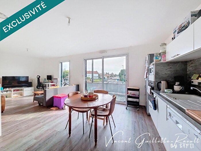 Appartement à vendre - Bouguenais, La Croix-Jeannette - 3 pièces - 2 chambres