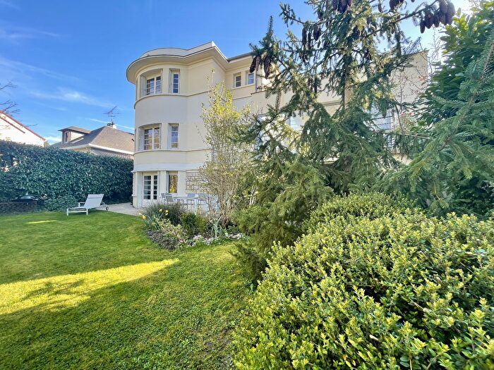 Maison à vendre - Versailles, Clagny Glatigny - 10 pièces - 6 chambres