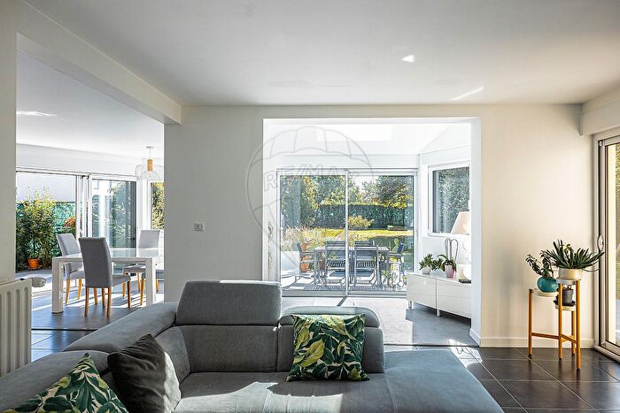Maison à vendre - Olivet, Centre-ville - 8 pièces - 6 chambres
