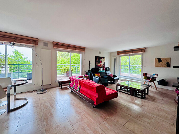 Appartement 5 pièces à vendre à Carquefou, Centre-ville, Charbonneau, Châteaubriand, Bois Saint-Lys