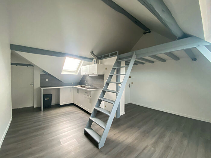 Appartement 1 pièce à Pacy-sur-Eure, à louer