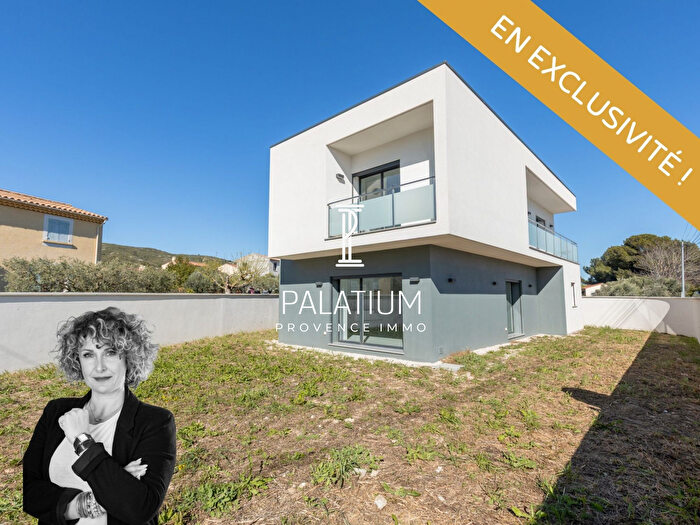 Maison à vendre - La Fare-les-Oliviers - 6 pièces - 4 chambres