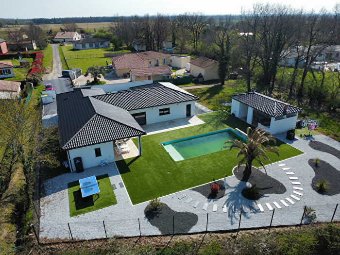 Maison 6 pièces à Castelsarrasin, Courbieu, Marchés, Gandalou, Saint-Jean, à vendre