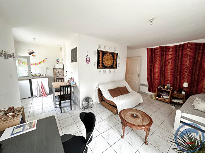 Appartement à vendre - Tours, Montjoyeux - 1 pièce