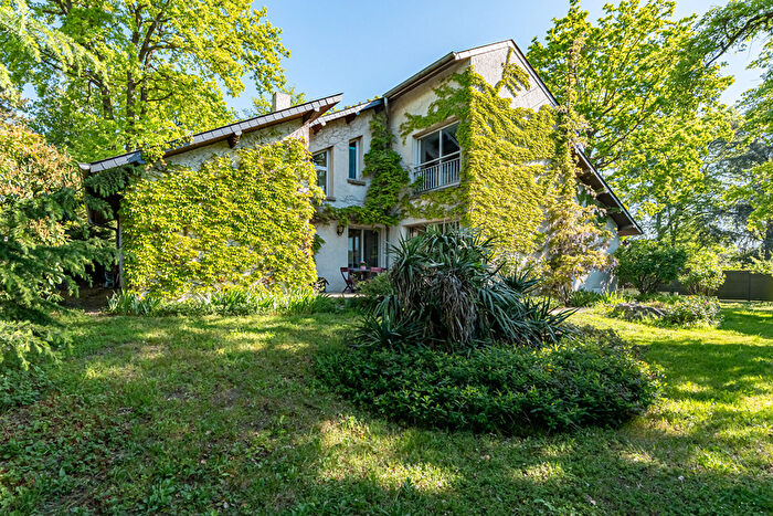 Maison 8 pièces à vendre à Villennes-sur-Seine