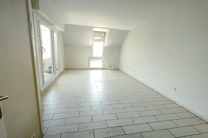 Appartement 5 pièces à Angers, Lac de Maine, à vendre