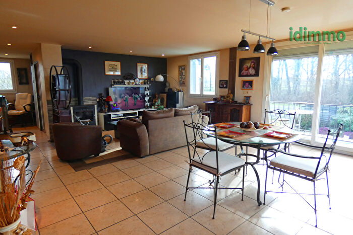 Maison 5 pièces à vendre à Saint-Paul-des-Landes