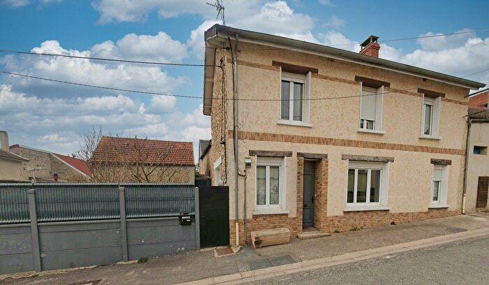 Maison à vendre - Reuil - 6 pièces - 3 chambres