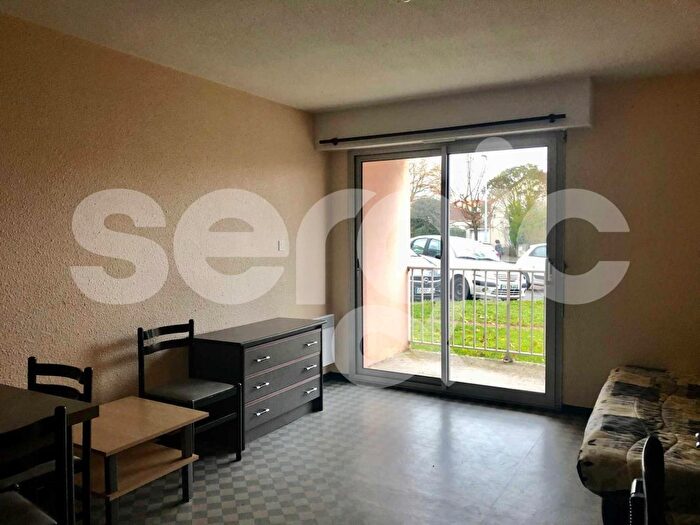 Cholet, Choletière : Appartement 1 pièce à louer