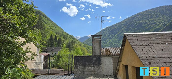 Maison à vendre - Bagnères-de-Luchon - 2 pièces - 1 chambre