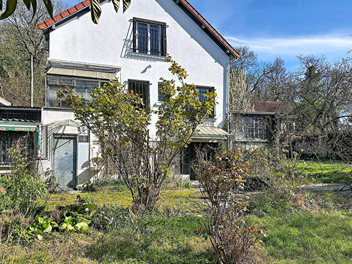 Maison à vendre - Montreuil, Ruffins, Théophile Sueur - 6 pièces - 3 chambres
