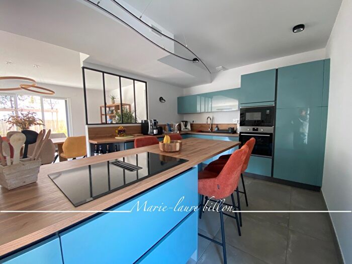 Maison 4 pièces à Saint-Gilles-Croix-de-Vie, à vendre