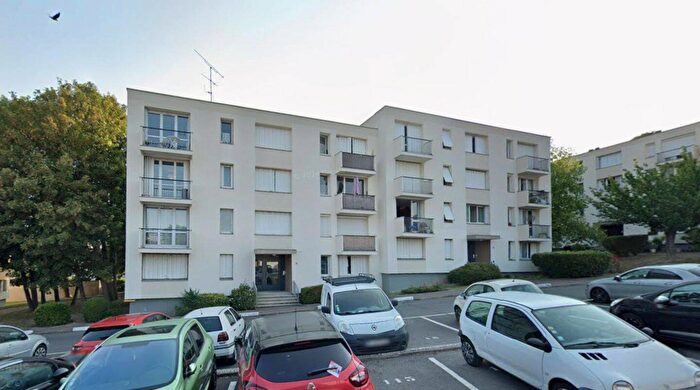 Appartement 1 pièce à louer - Varenne-Centre-Rive Charmante, Noisy-le-Grand