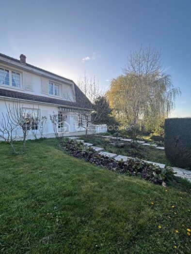 Maison 7 pièces à Étampes-sur-Marne, à vendre